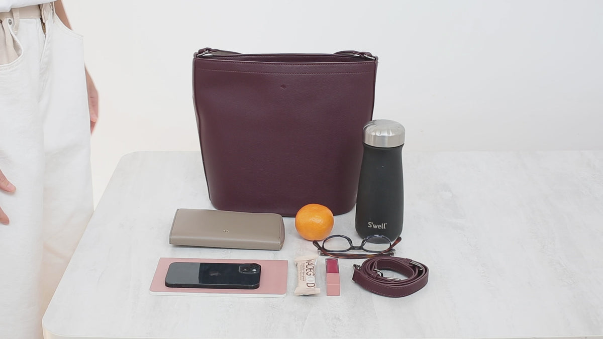 Mia Bucket Bag - Walnut Pebble